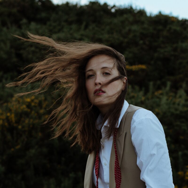 Alice Merton “run away girl” - Rev’s DJ Pick of the Week – Lightning 100