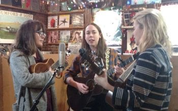 Lightning 100 : Nashville's Independent Radio - 100.1 FM WRLT