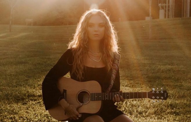 Sarah Lake — "You Don't Have To": Local Artist of the Week – Lightning 100